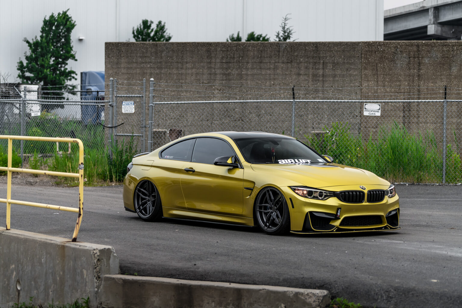 2015 BMW M4 – FERRADA WHEELS