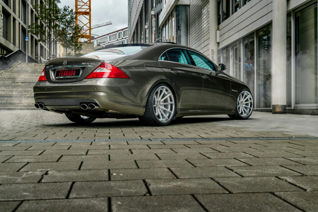 2011 Mercedes CLS55 AMG – FERRADA WHEELS