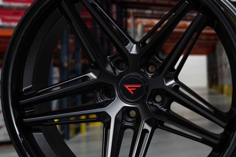 CM1 Matte Black – FERRADA WHEELS
