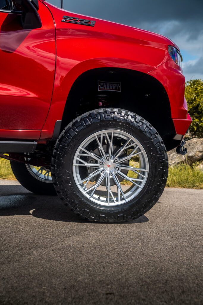 2022 Chevrolet Silverado – FTR11 MS – FERRADA WHEELS