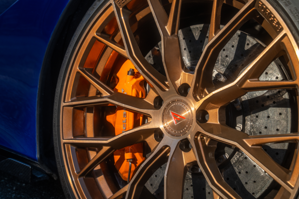 McLaren 720S on FR9 Brushed Cobre – FERRADA WHEELS