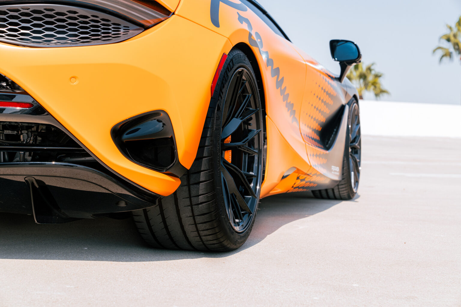 2024 McLaren 750S – FR9 OB – FERRADA WHEELS