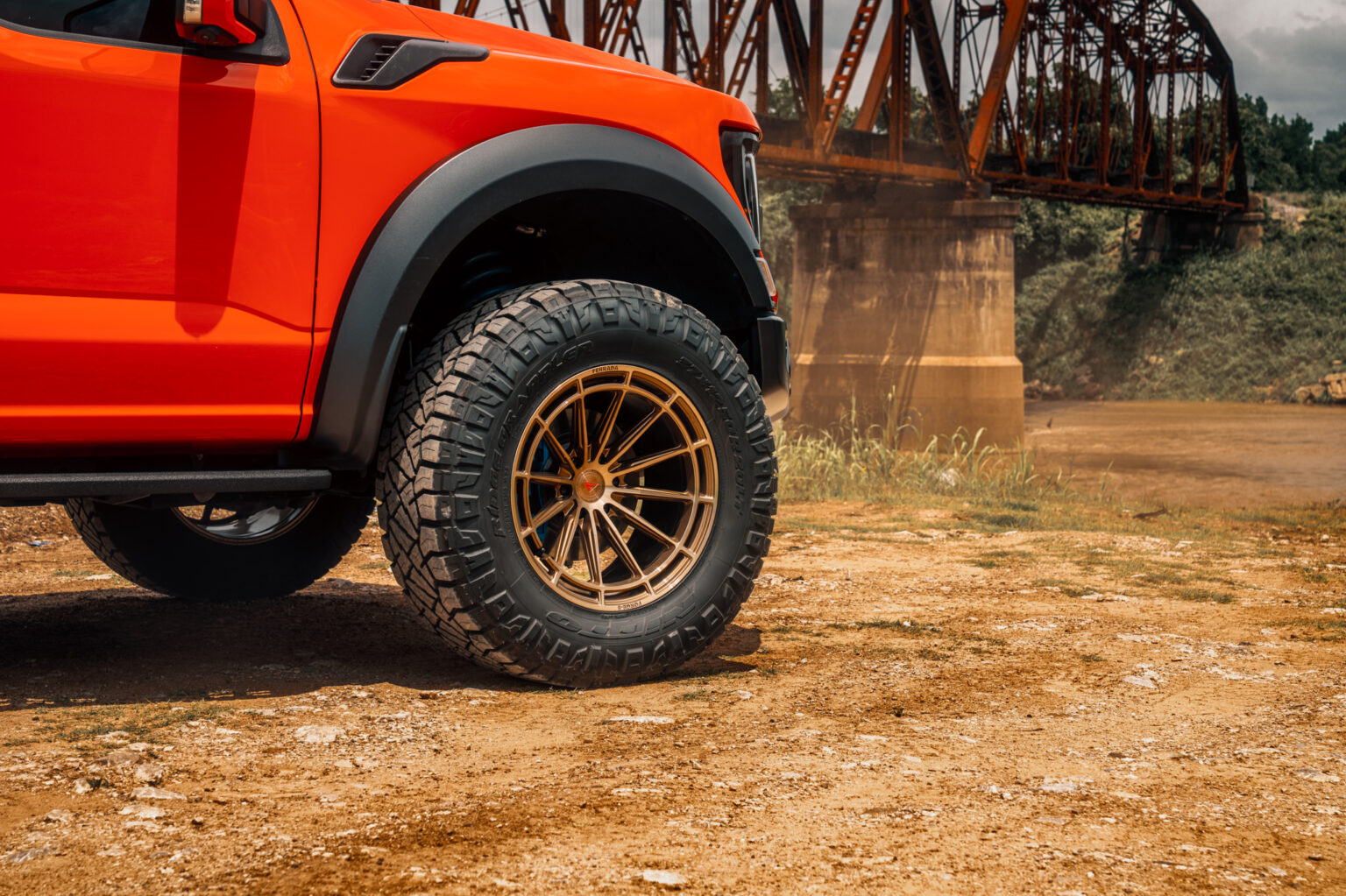 Ford Raptor – FTR14 MC – FERRADA WHEELS
