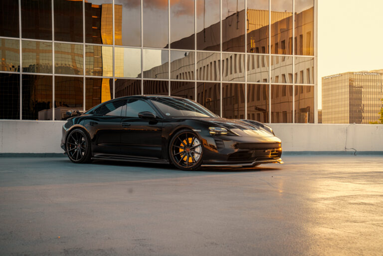 Porsche Taycan – FR10 OB – FERRADA WHEELS